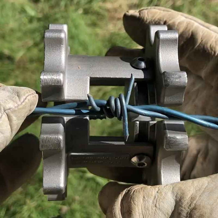 DeBarber barbed wire barb removers – Wireman